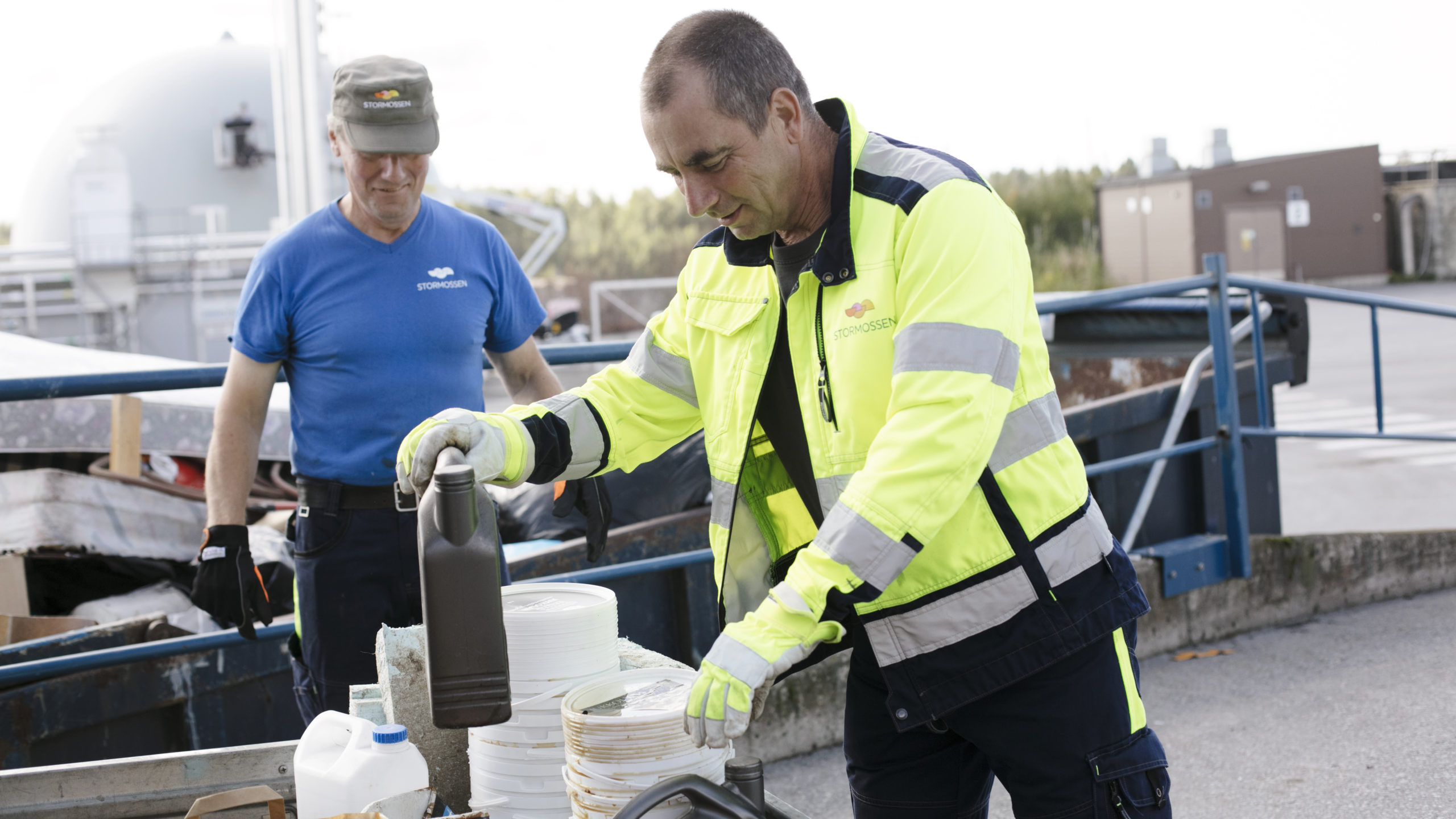 Käynnit hyötykäyttöasemilla muuttuvat maksuttomiksi | Stormossen